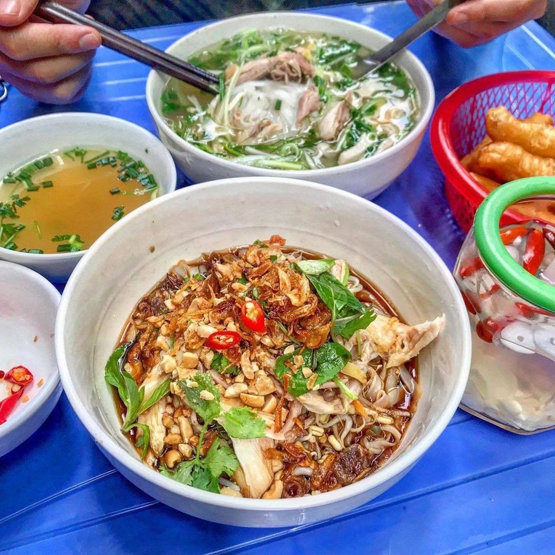 Pho in Hanoi - Listing the Top Famous Pho Restaurants in Hanoi - Da ...